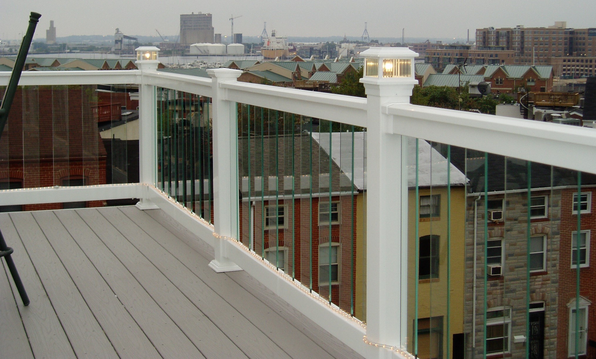 Deck Railings - Vinyl Railing - Railing Kits and Stair Railings